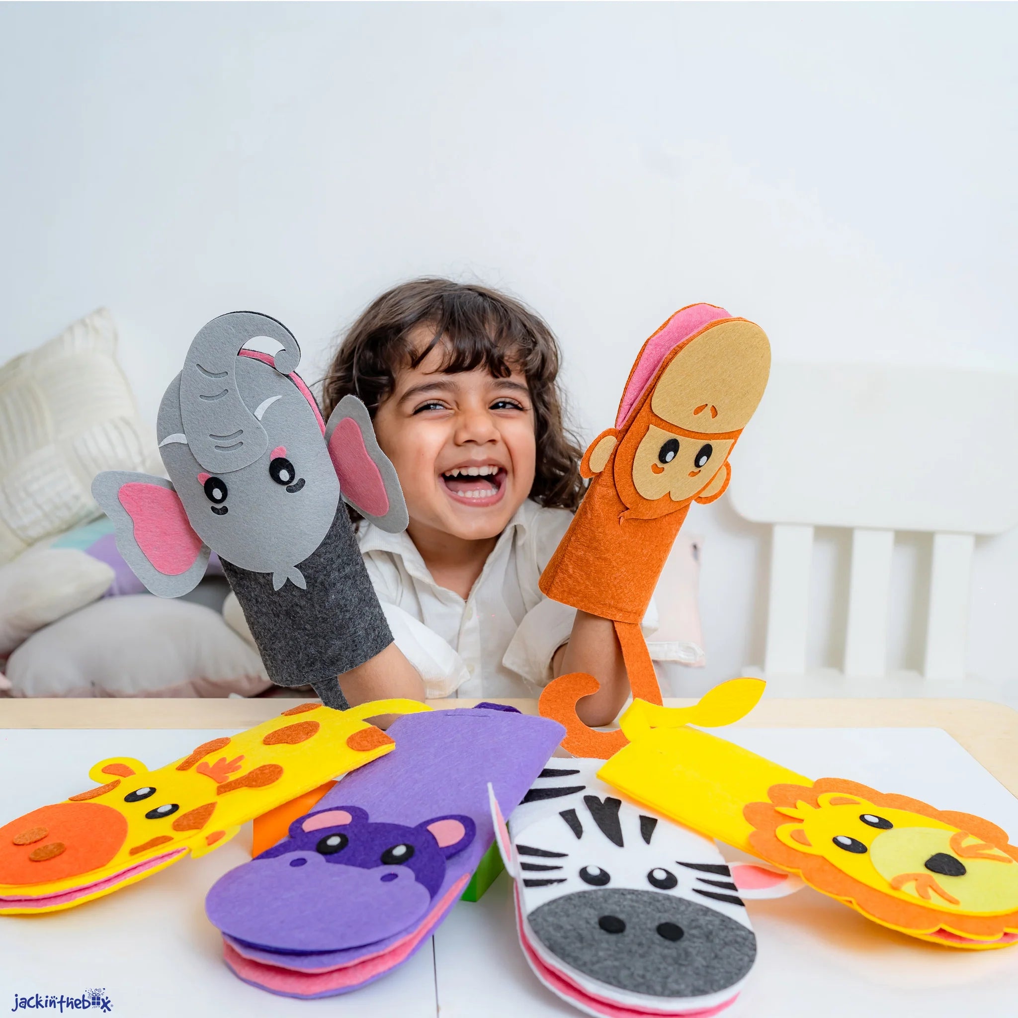 Hand Puppet Kit - Safari Animals